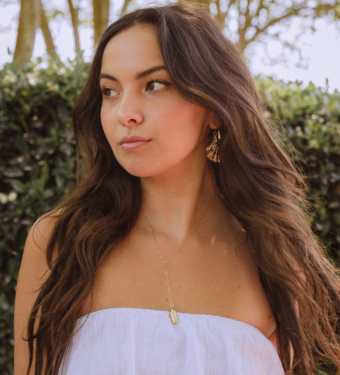 Lettered Olive Wasbee Necklace – Margerite & Motte